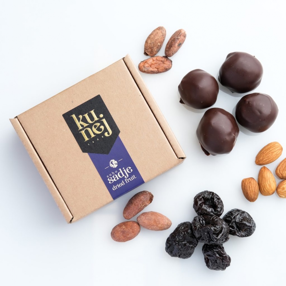 Bonboniera - Čokoladne slive z marcipanom (70 g)